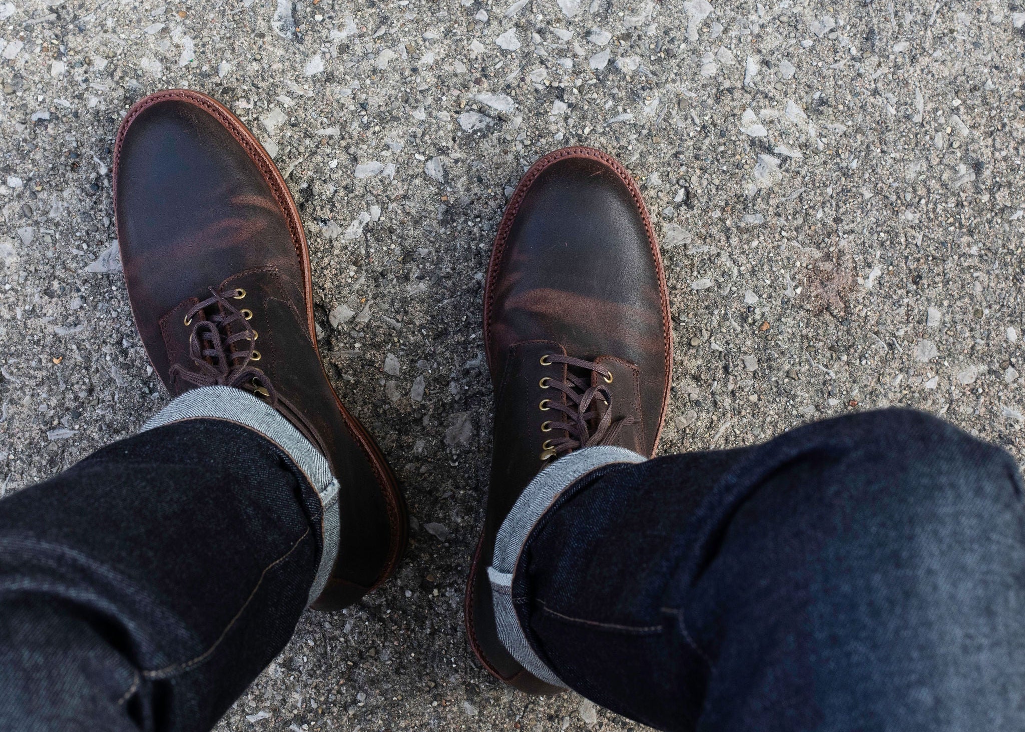 Edward Boot Tobacco Waxed Commander